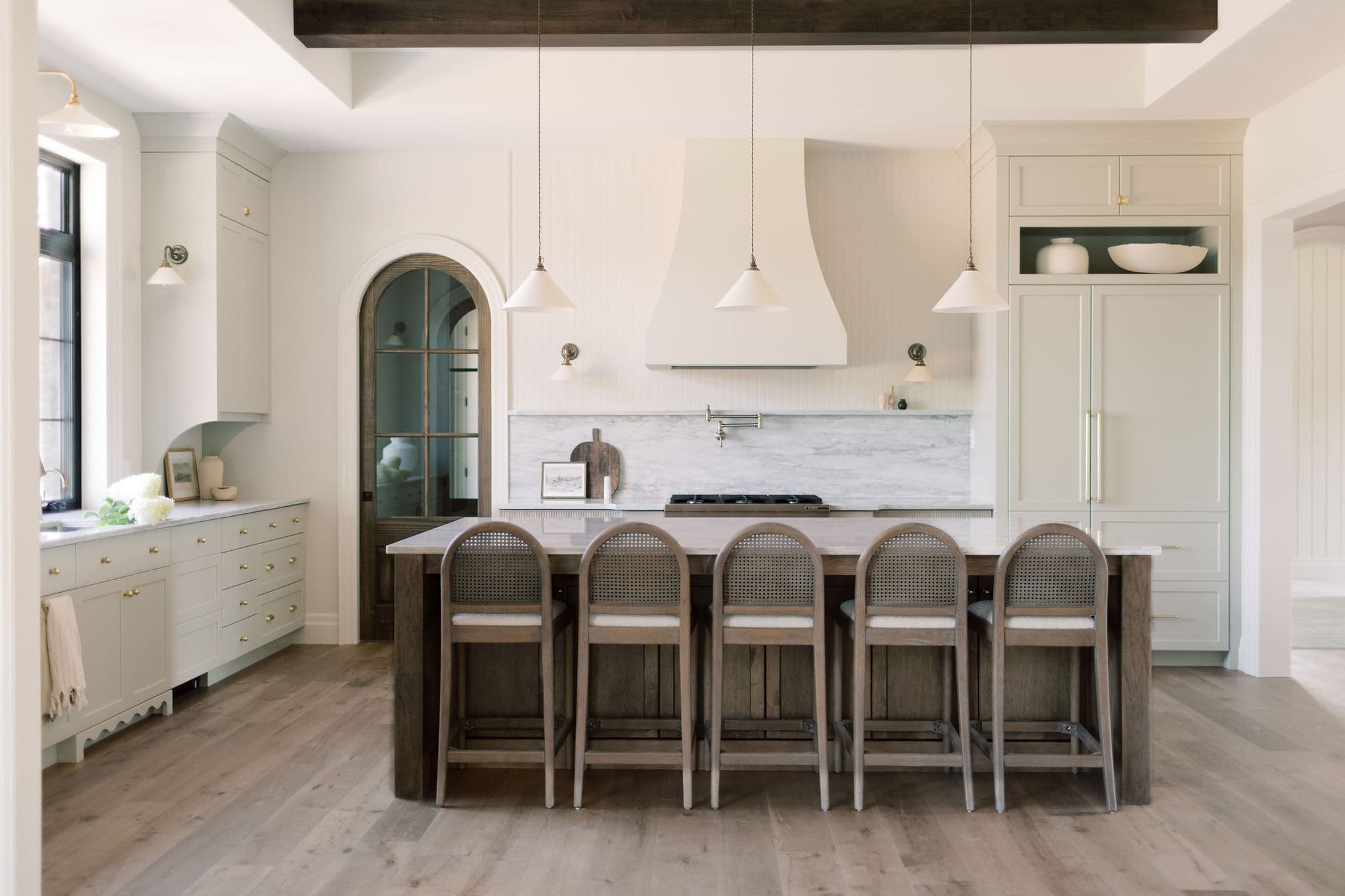 Elba White — HanStone