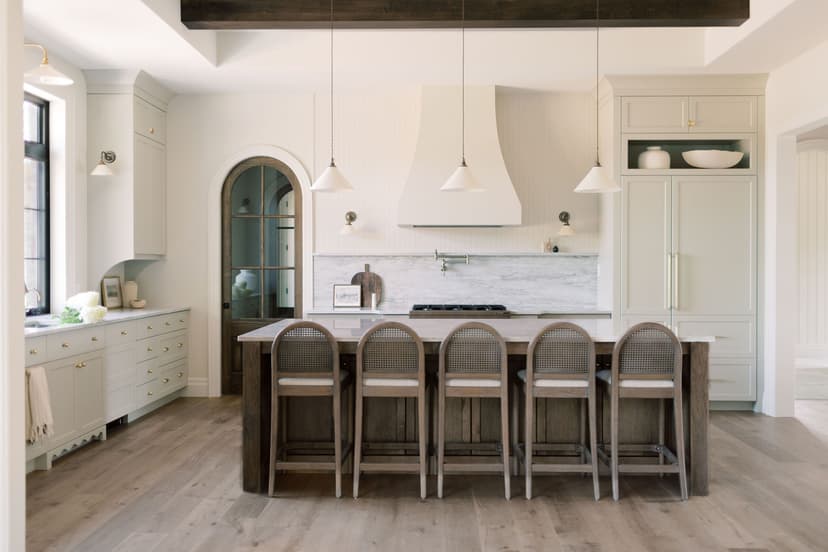 Elba White — HanStone