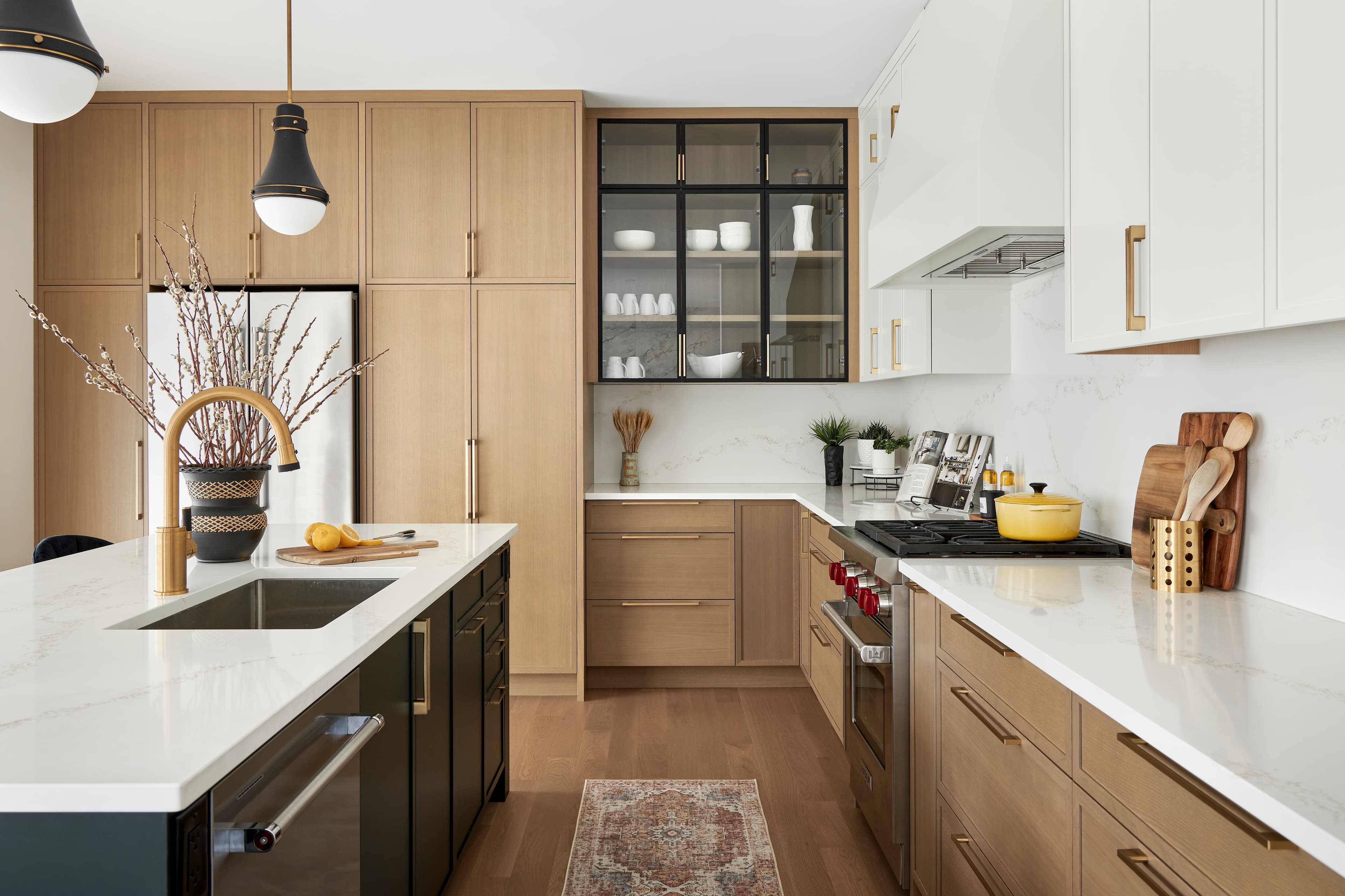 Calacatta Venato — HanStone