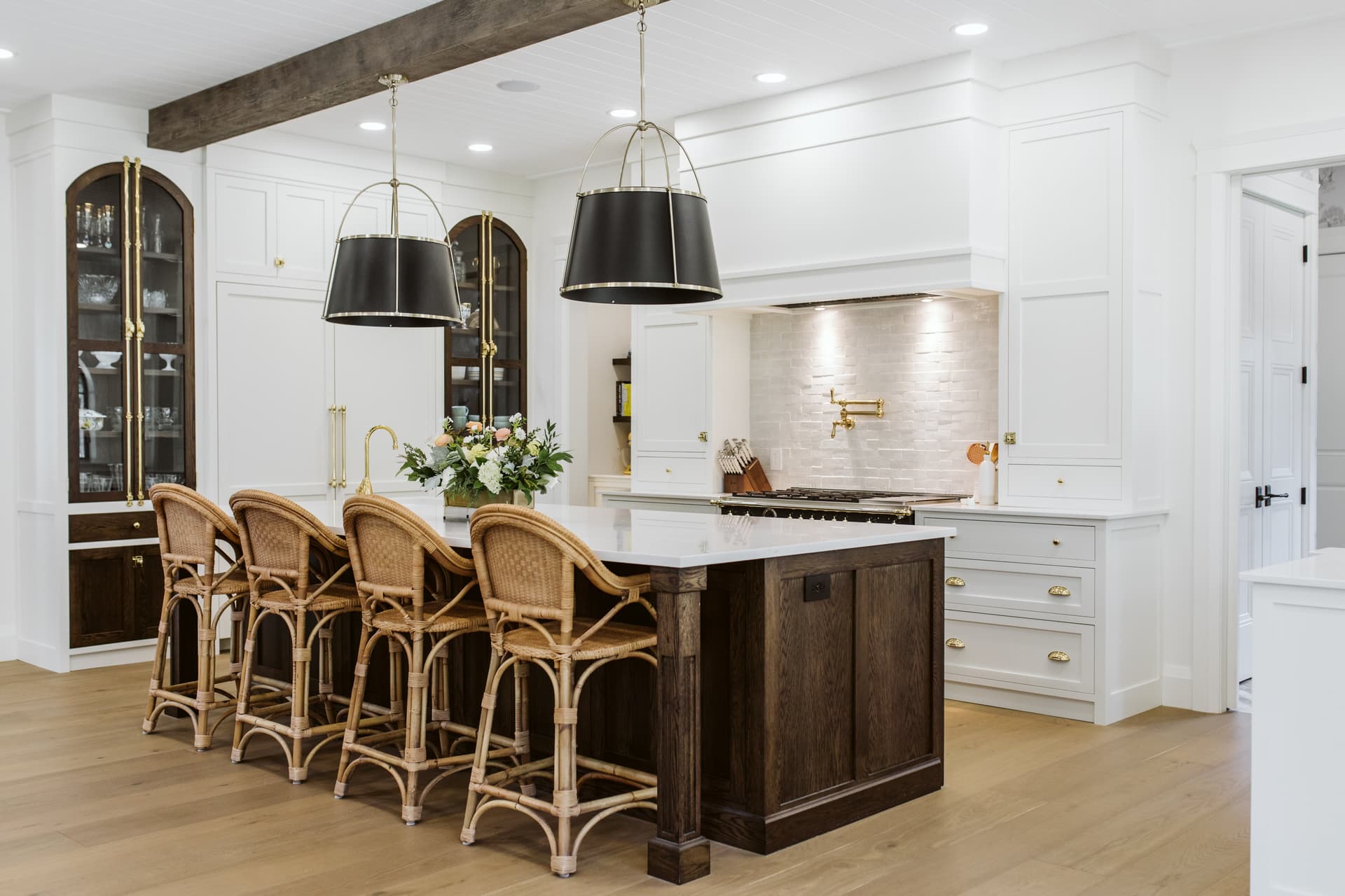 Calacatta Venato — HanStone